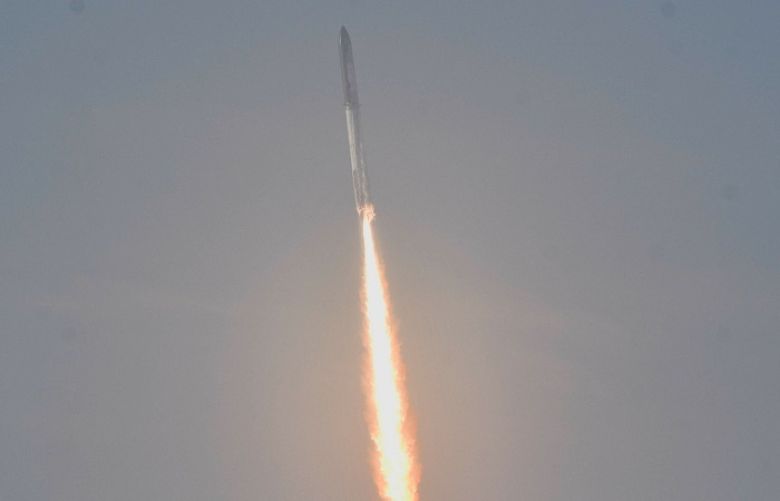 Spacex Starship Worlds Biggest Rocket Explodes During First Flight
